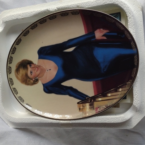 The Bradford Exchange | Wall Decor | 998 An Enchanting Princess Diana ...